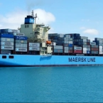 当地时间12月24日马士基MSK宣布准备恢复红海航行 据路透社报道，当地时间12月24日，全球最大-国际物流圈