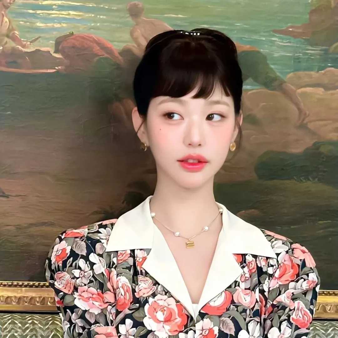 Molly-深圳极速蜗牛国际-总经理-印尼专线双清包税到门，一手清关，新加坡，马来西亚，泰国整柜双清到门